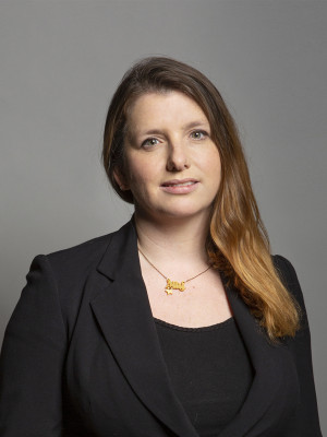 Alison McGovern Wiki: Bio, Height, Weight, Relationships, Net Worth (2025)