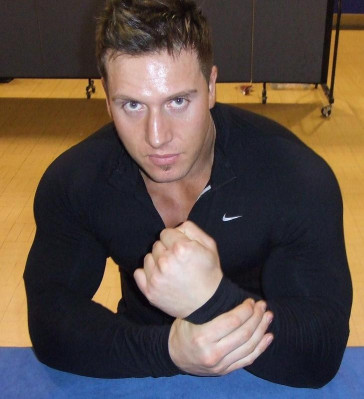 Rob Terry Facts - Height, Age, Partner, Socials & Net Worth
